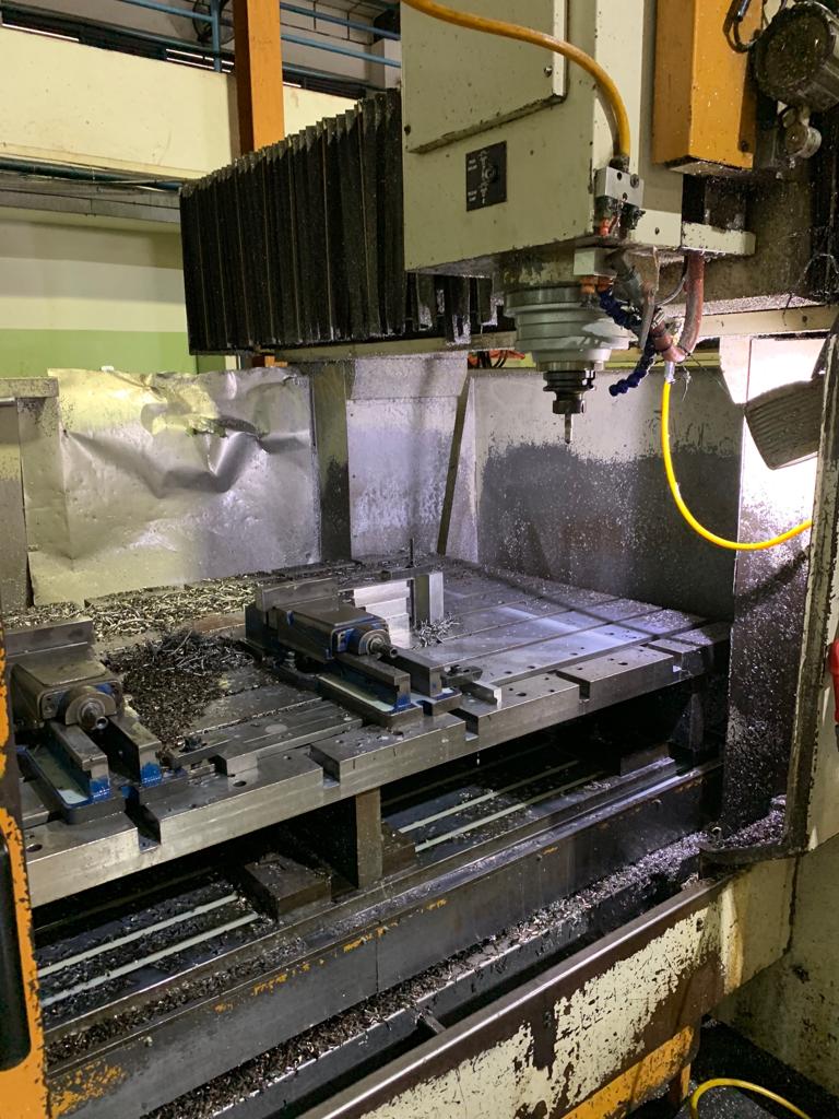 USED YAMARA MCP-2000P DOUBLE COLUMN VERTICAL MACHINING CENTER – Bhavani ...